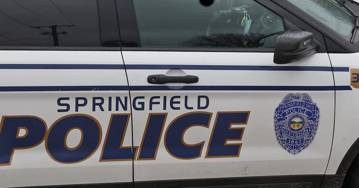 No injuries reported after SWAT responds to Springfield shots-fired call No injuries reported after SWAT responds to Springfield shots-fired call